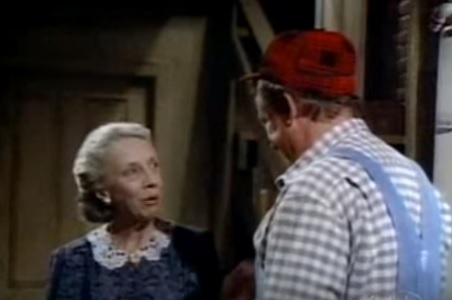 INNER TOOB: VIDEO SUNDAY - MILLIE HELPER, DREAM GIRL?