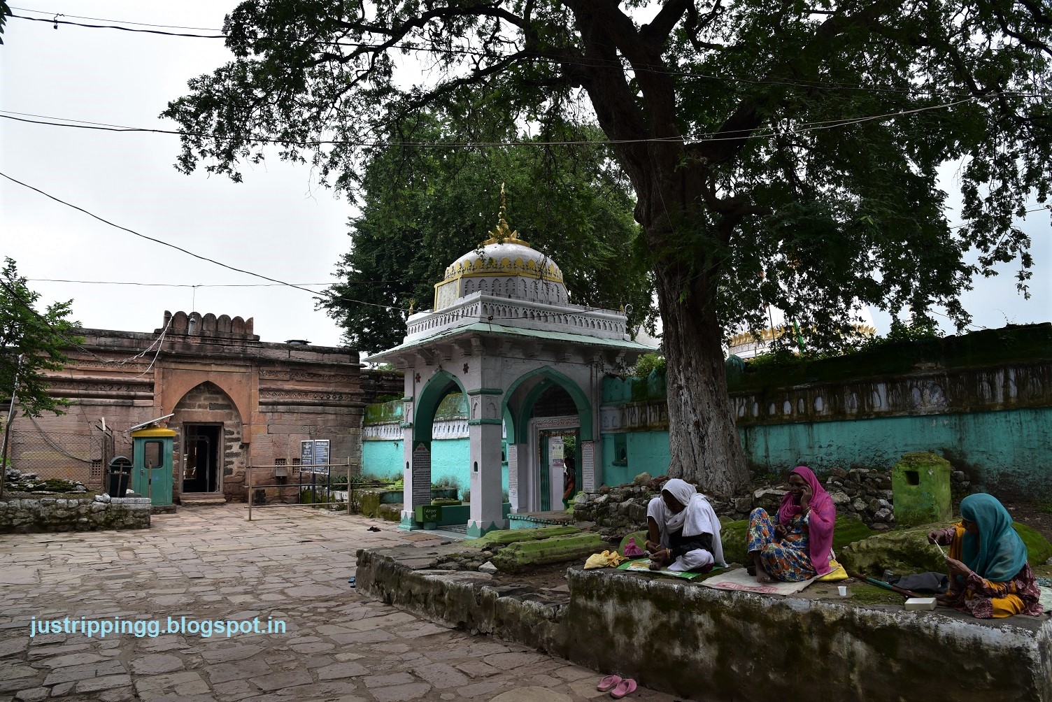 Just Tripping!: Bhojshala – Decoding the Beautiful Puzzle