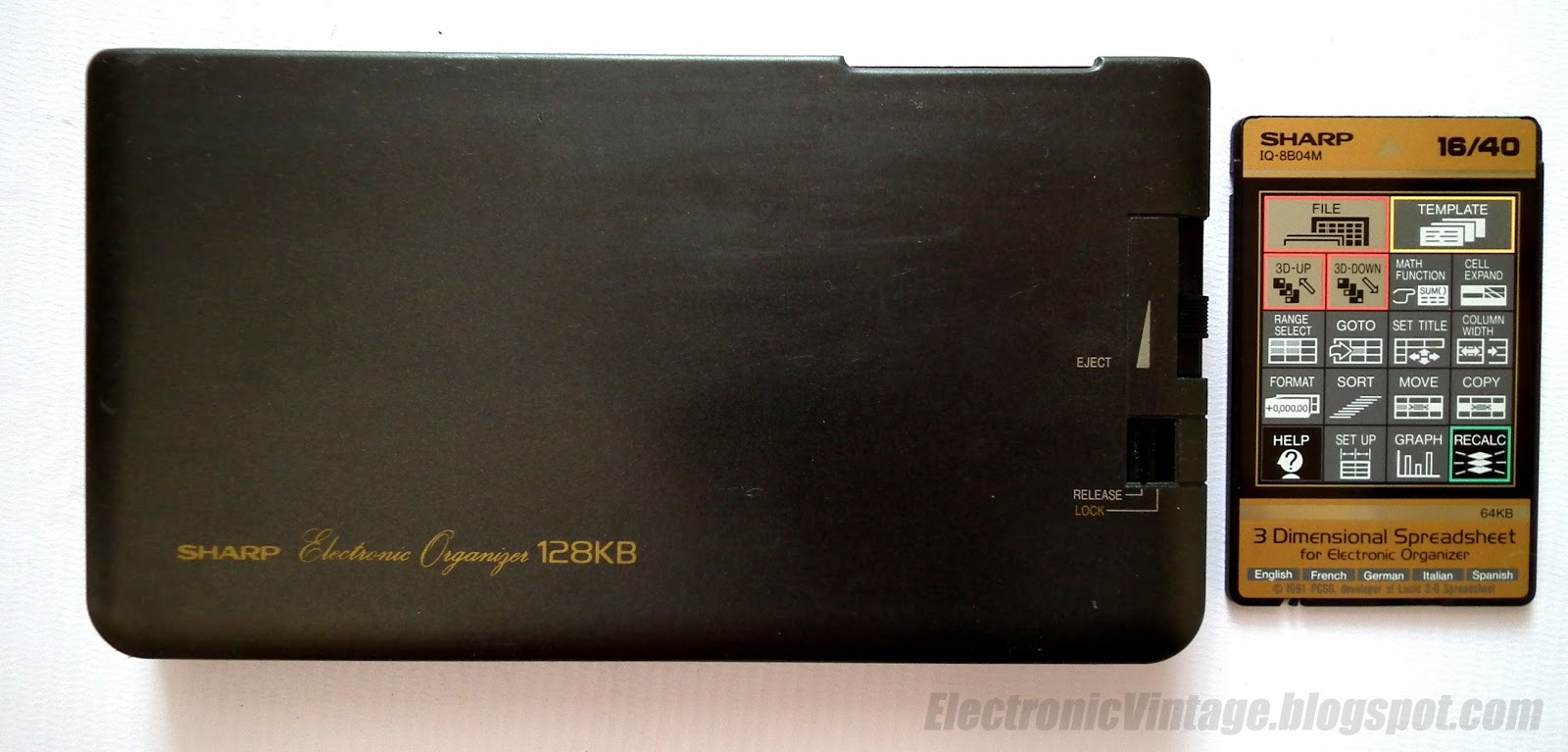 Sharp IQ-8300M Electronic Organizer