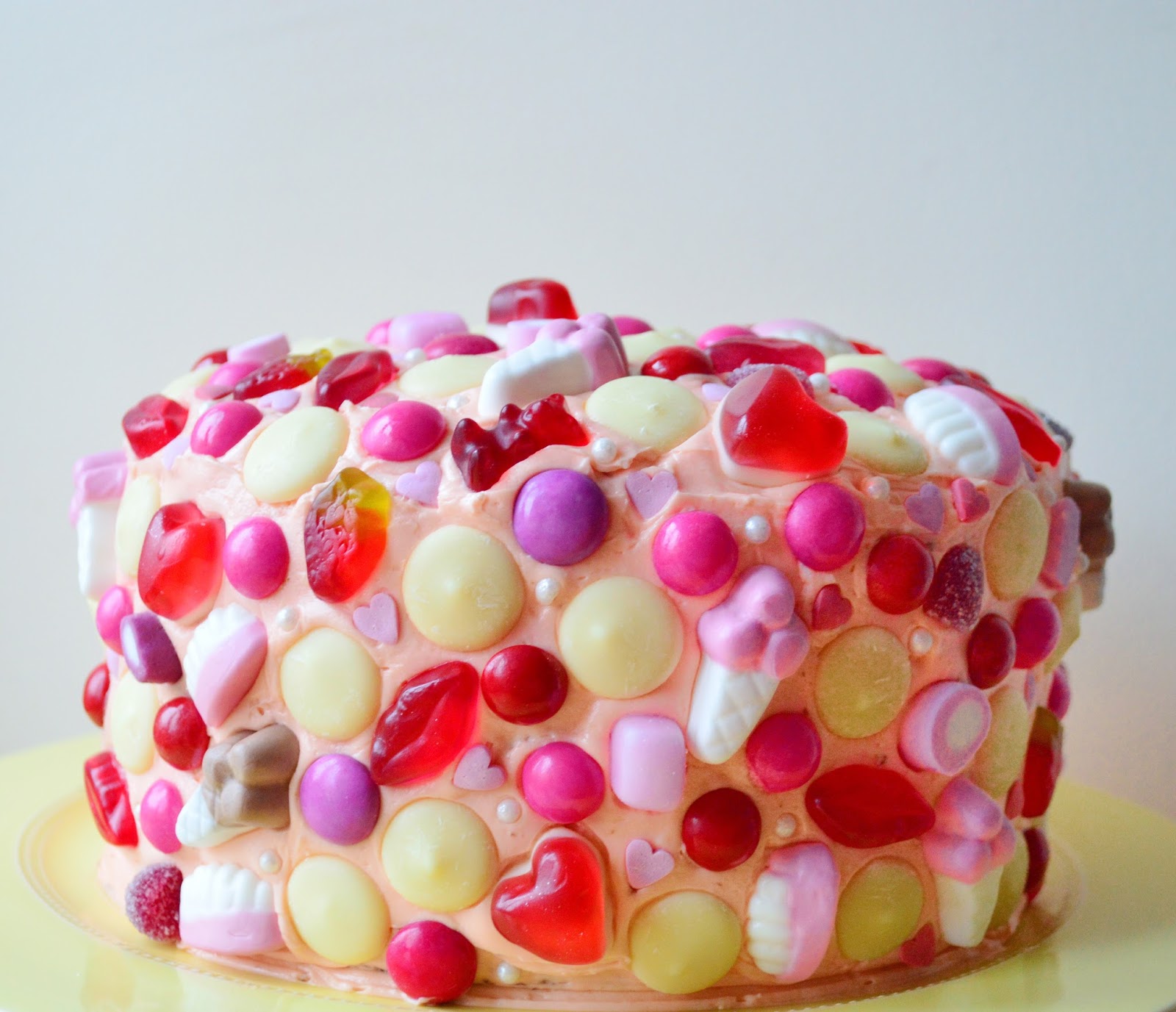 Sal's Kitchen: Valentine's Day Mosaic Cake