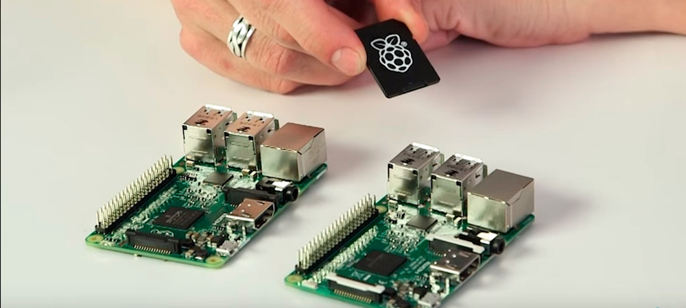 BlogeeK: Ya es oficial: la nueva Rasperry Pi mas potente que nunca