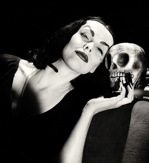 Speedboys: Maila Nurmi/ Vampira