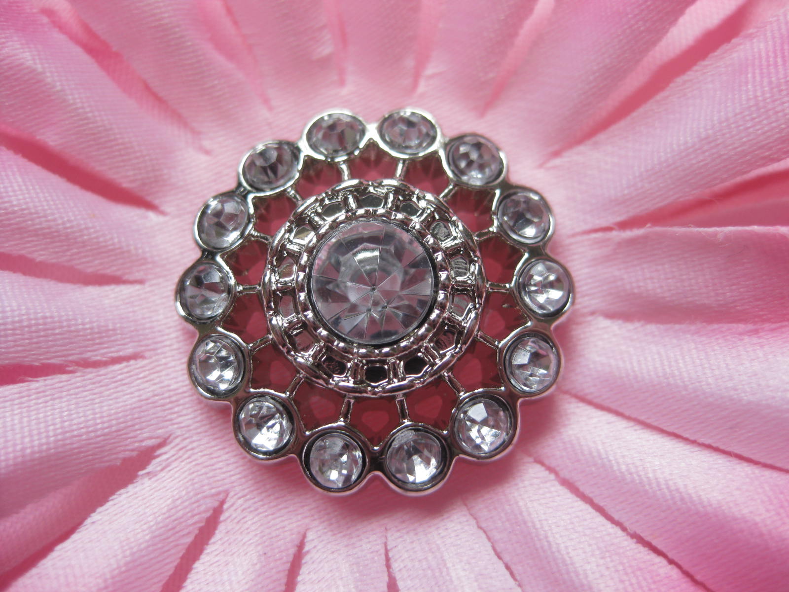 PepperLonely: Acrylic Rhinestone Buttons With Shank For Flower Center ...