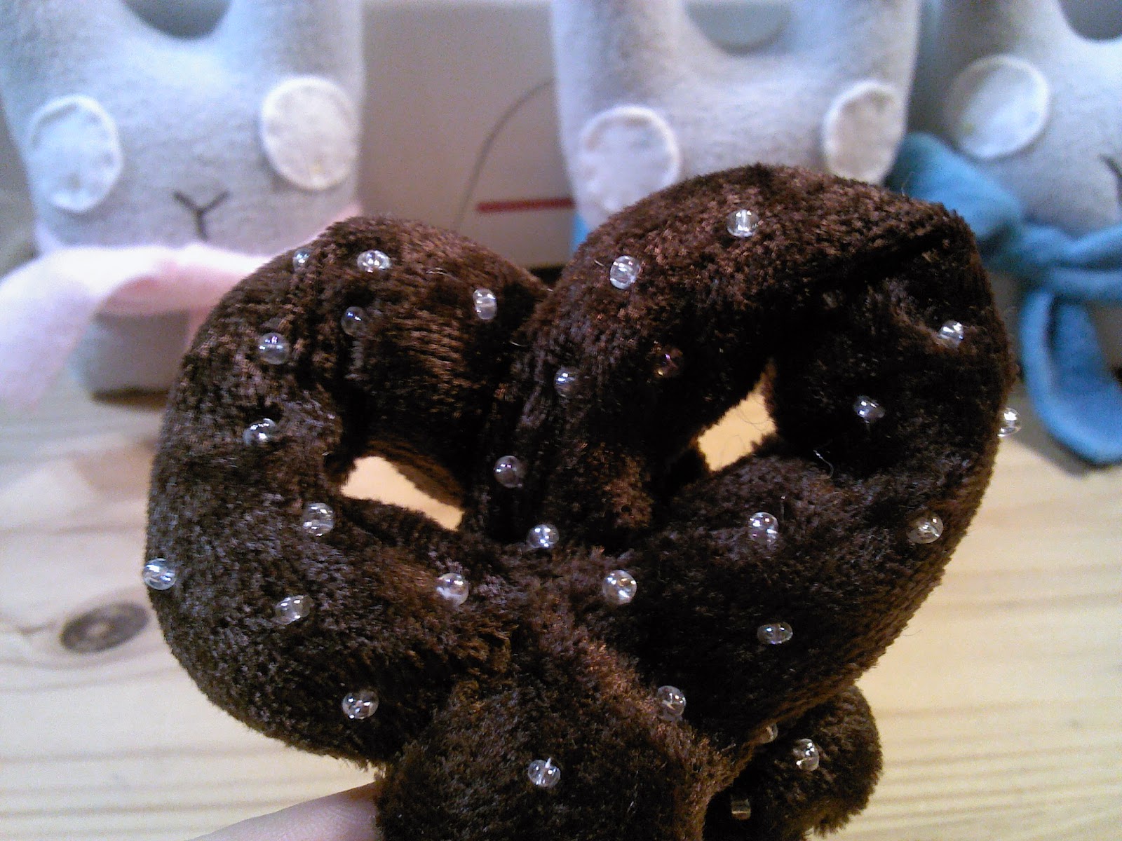 Just Something I Made: For Swaps (and Fluff Project): Bunnies and Pretzels.