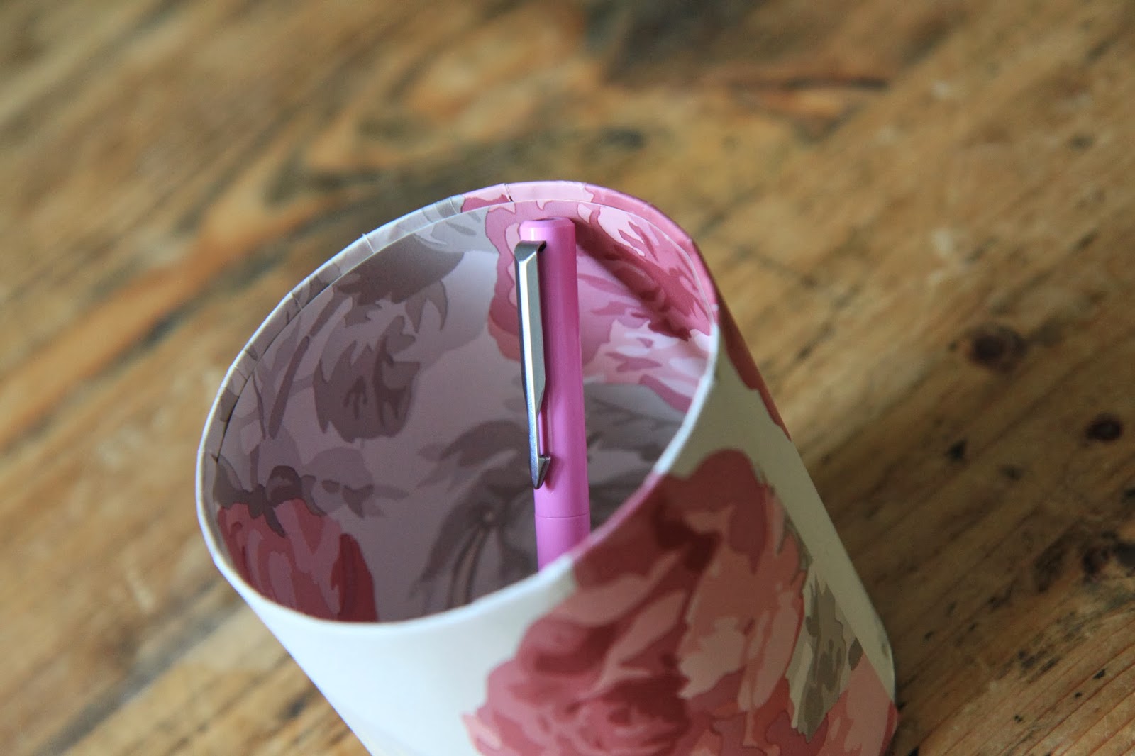 Modern Country Style: Make your own deliciously bespoke pen pot!