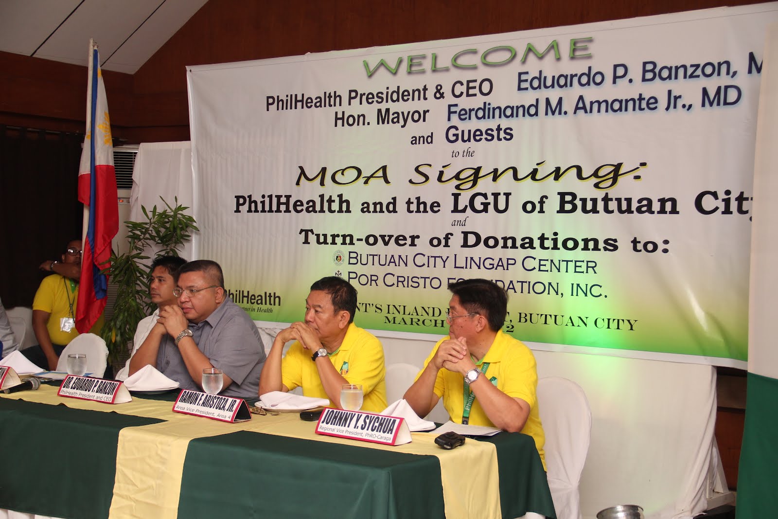 .: PhilHealth MOA Signing with LGU-Butuan City & Turn-over of Checks to ...
