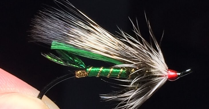 Caddis Chronicles: Tying the Rusty Rat