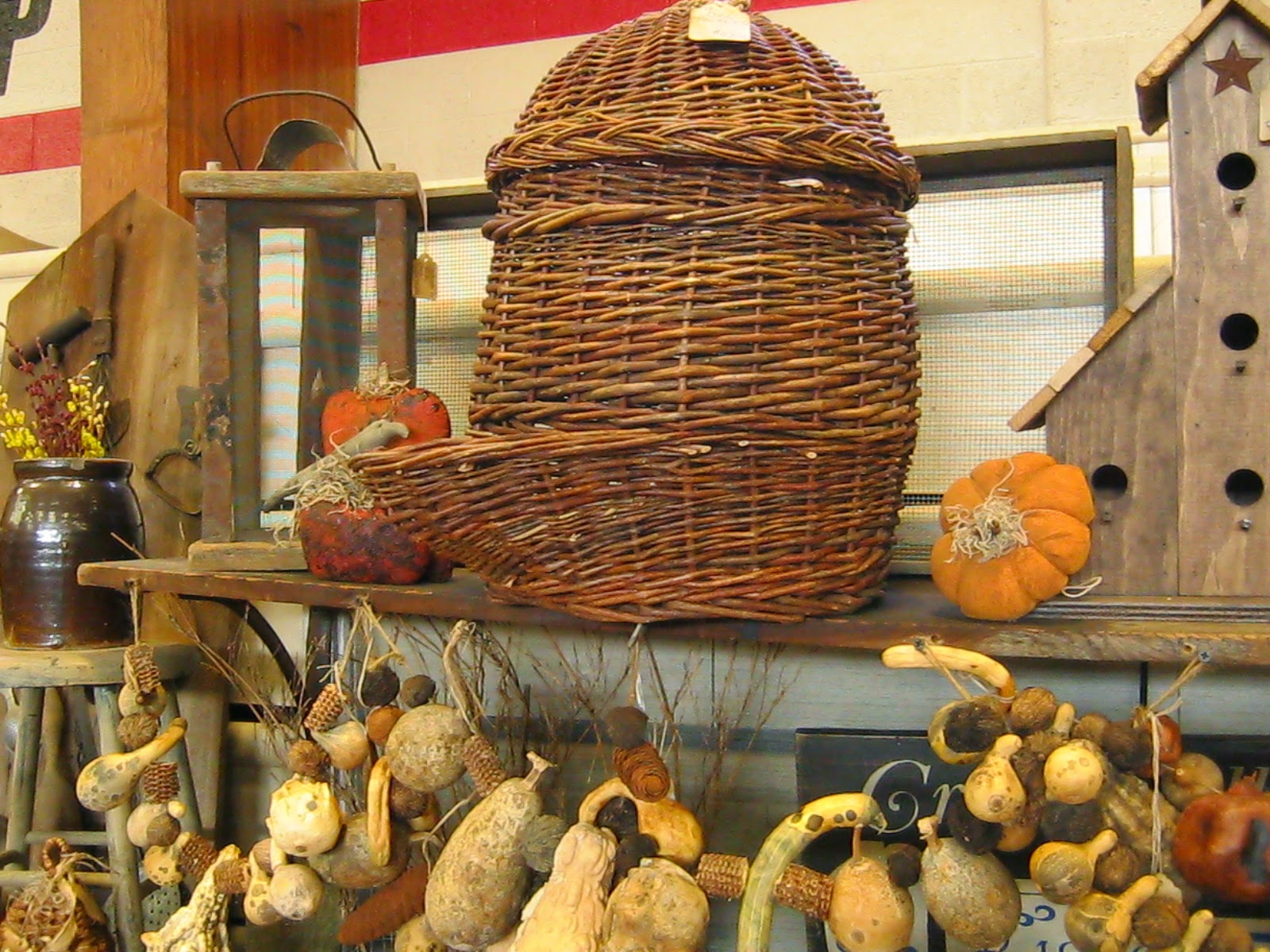 Primitive Passion Decorating: HARVEST AT THE MILL PICS