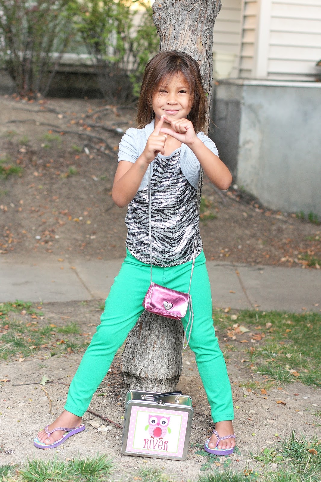 she believed she could....: Flower's first day of 3rd grade!