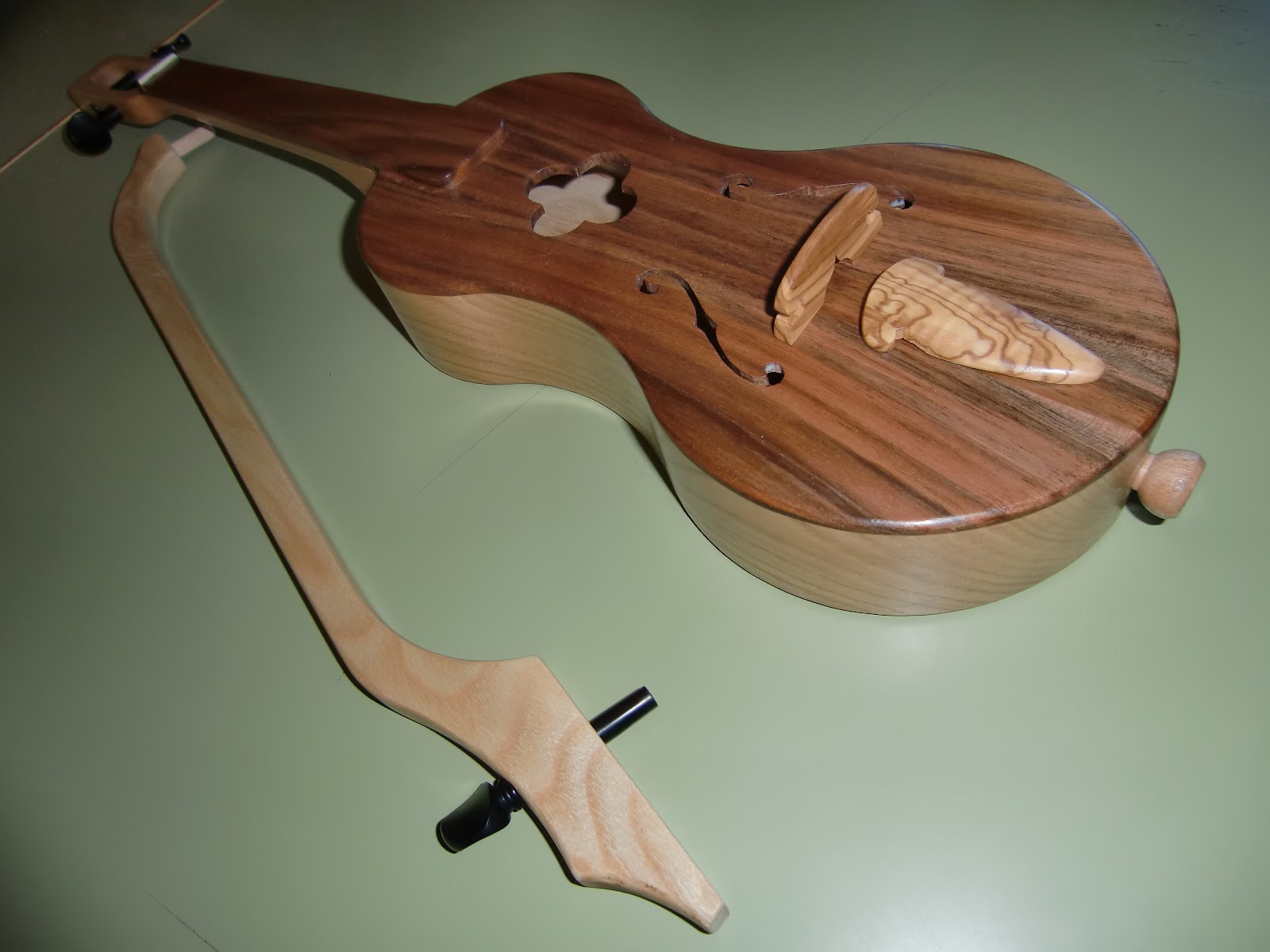 entre virutas: Curso de Instrumentos 2. "El Rabel"