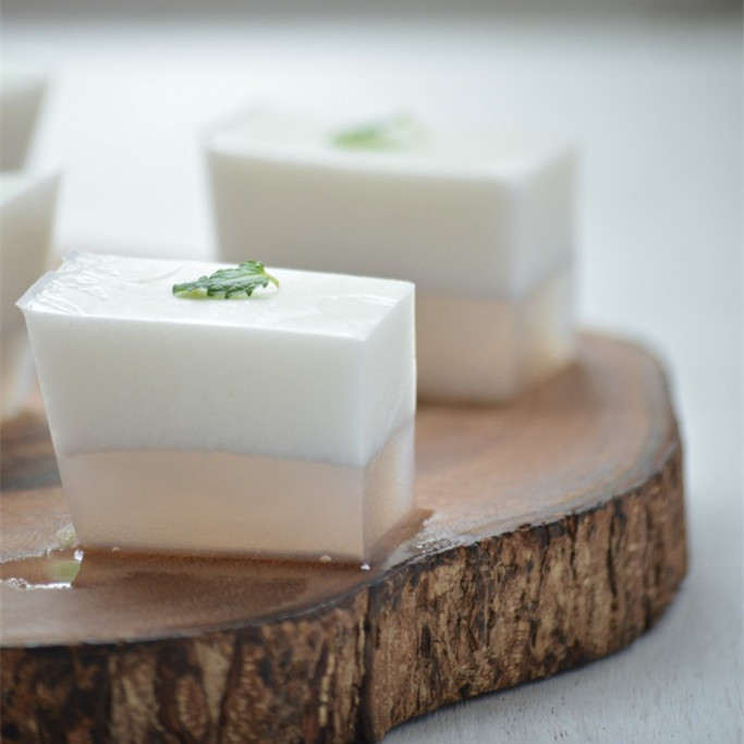 BURMESE COCONUT JELLY | KYAWK KYAW