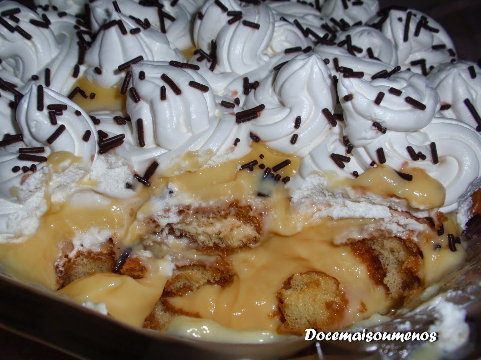 Delicia de leite condensado e natas | Dicas Femininas