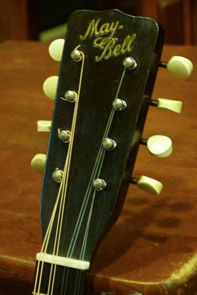 c.1935 Regal-made MayBell No. 32 Flatback Mandolin