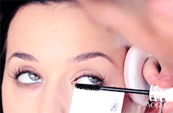 Beautiful colorful pictures and Gifs: Make-up- Animated Gif