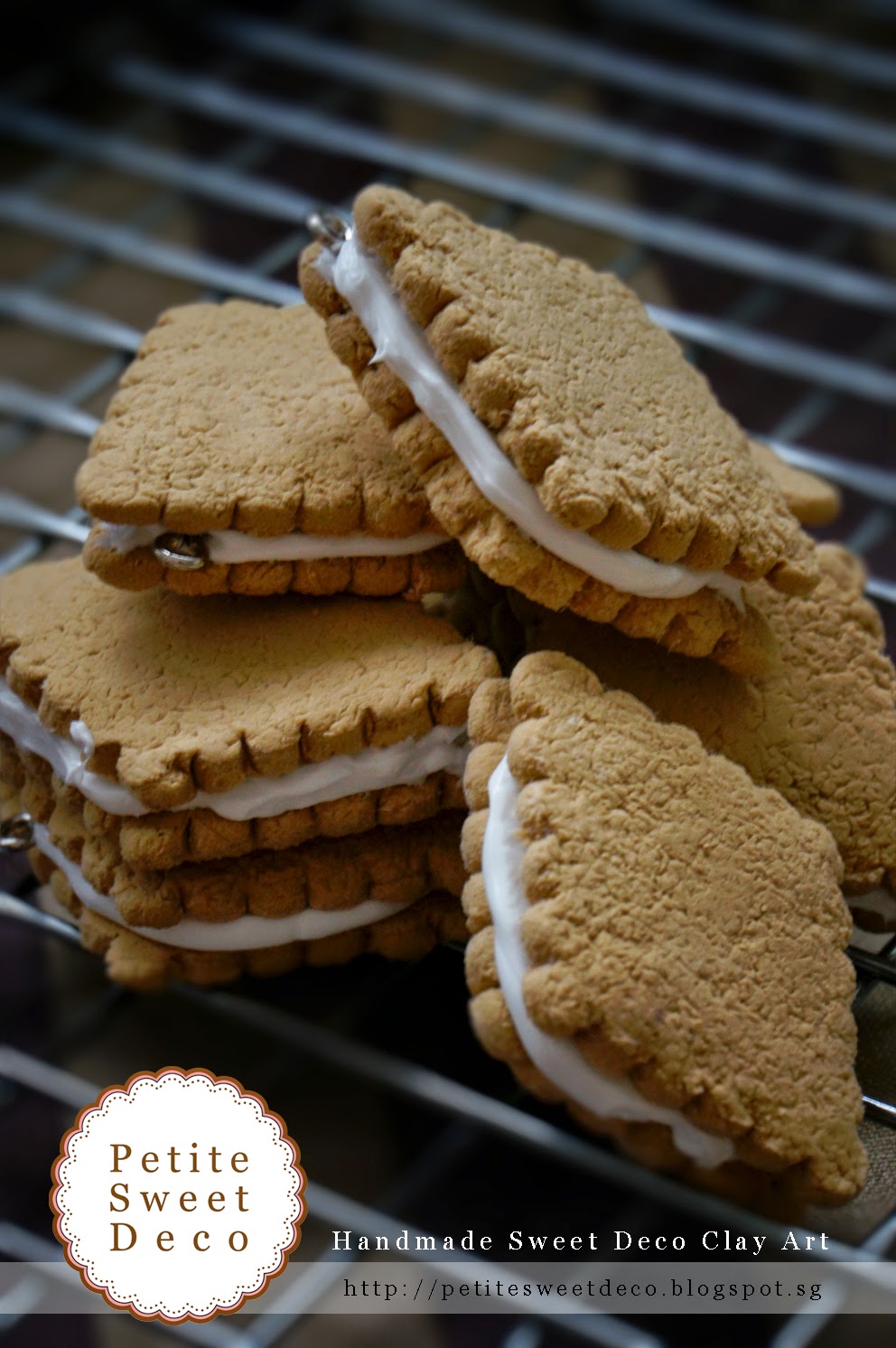 Petite Sweet Deco: Assorted Cream-filled Cookies
