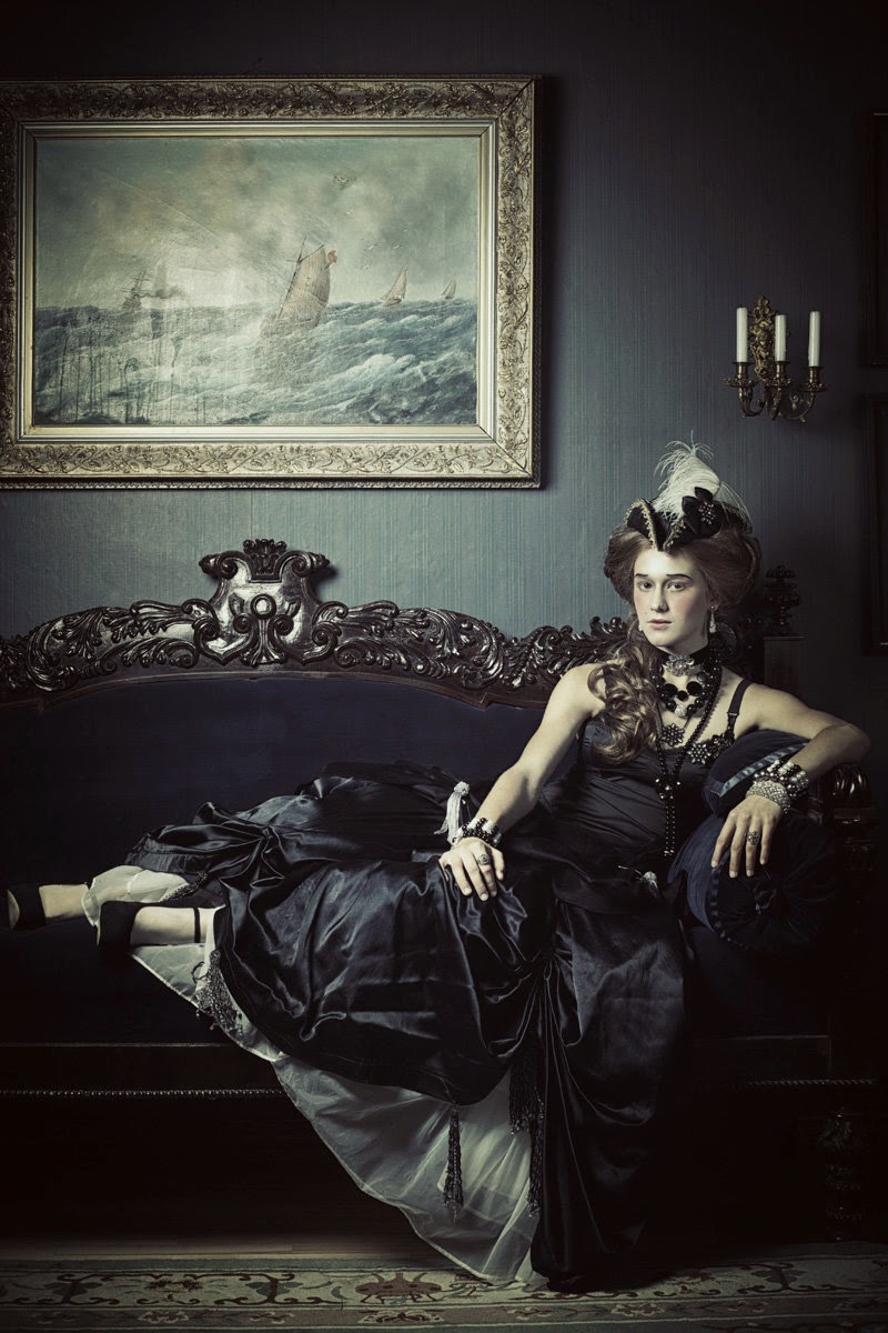 EstNTM Cycle 3 8th Episode : Renaissance Fashion Photo Shoot - MforModels