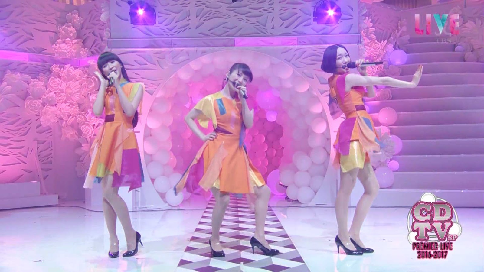 CDTV Special Premier Live 2016→2017 | Perfume