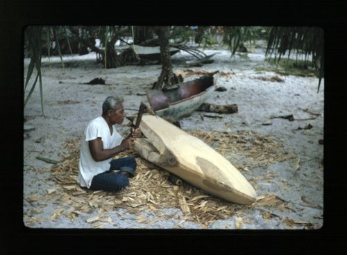 Proa Sailing: Carving the hull