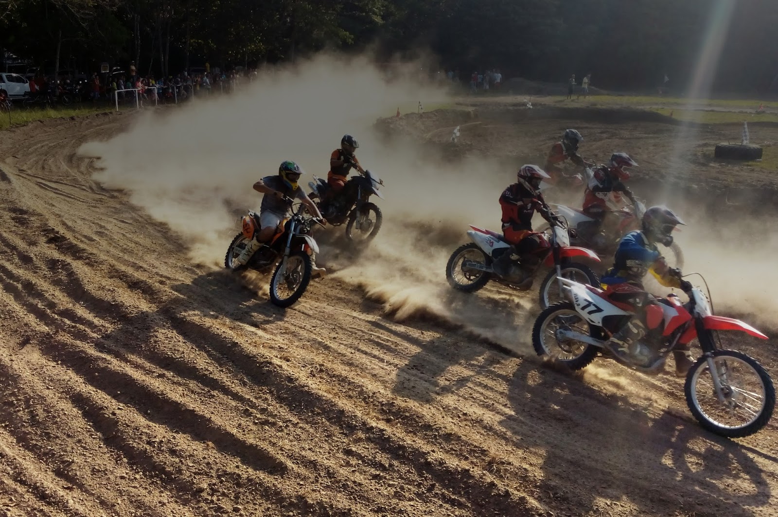 FCF Esportes e Eventos: O que é o Velocross?