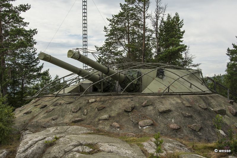 Twin 6-inch gun turret on USS Cincinnati at Vancouver 1937 [3000x1967 ...