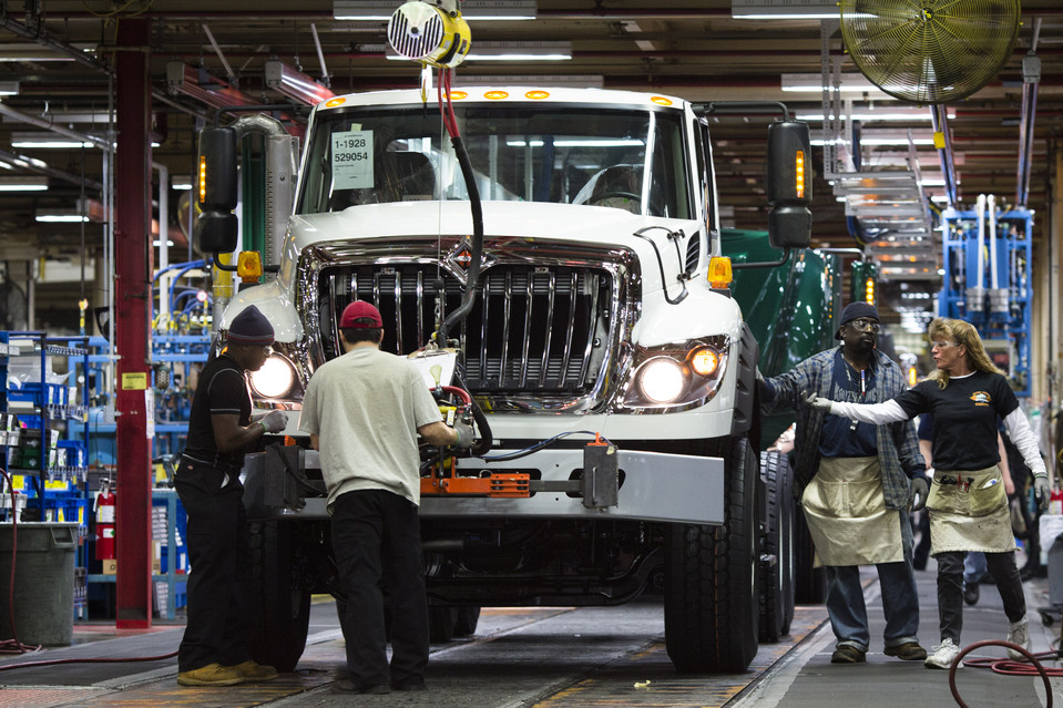 DIECIOCHO RUEDAS: NAVISTAR SE PASA DE CATERPILLAR A GM … ACUERDO PARA ...