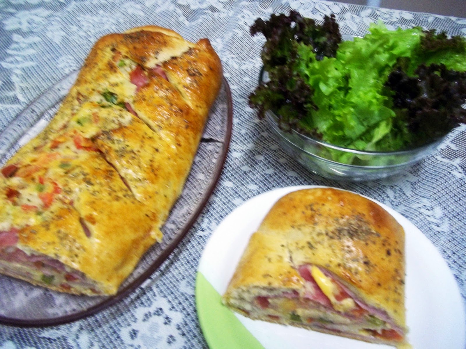 Mil Delícias na Cozinha: BAGUETE RECHEADA COM QUEIJO E PRESUNTO