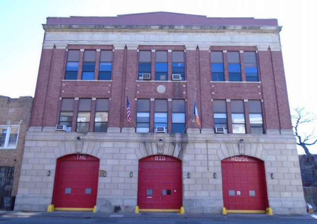 Queens Crap: Far Rockaway firehouse & police station landmarked