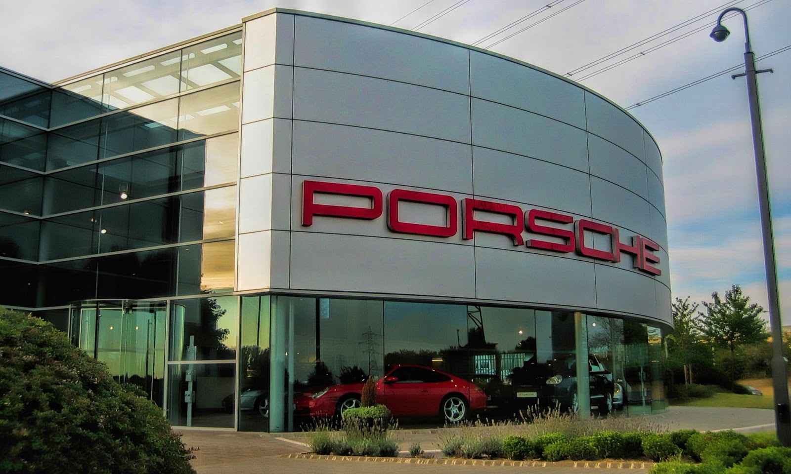 Porsche Building HD Wallpapers | High Definiton Wallpaper Compilation