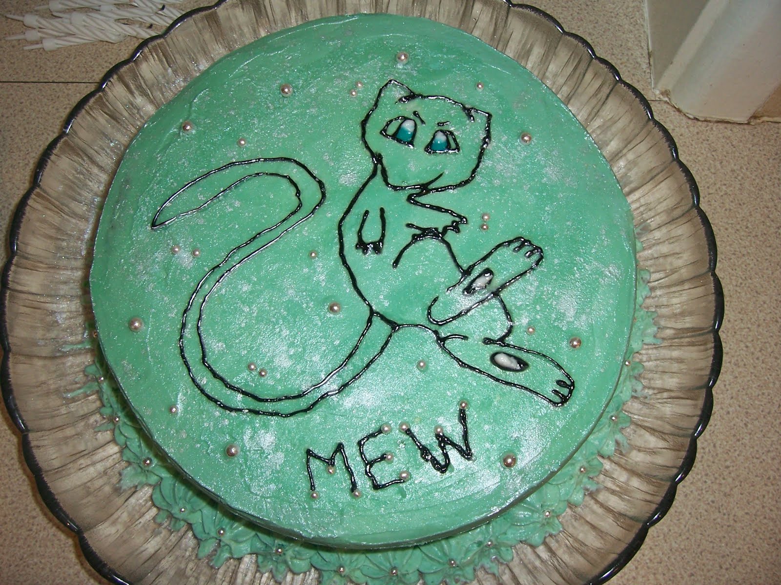Periwinkle Blue: Pokemon Cake - Mew a Space Pokemon