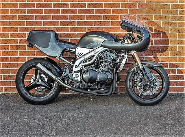 Triumph Daytona 955i Cafe Racer | Reviewmotors.co