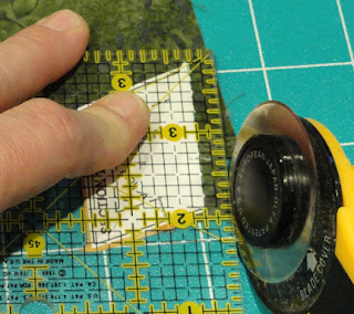 Needles 'n' Knowledge: March On the Docket Piecing Tutorial