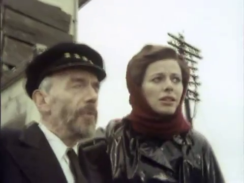 Leather Beauties: Screencaps Post 68-Secret Army-"A Question of Loyalty"