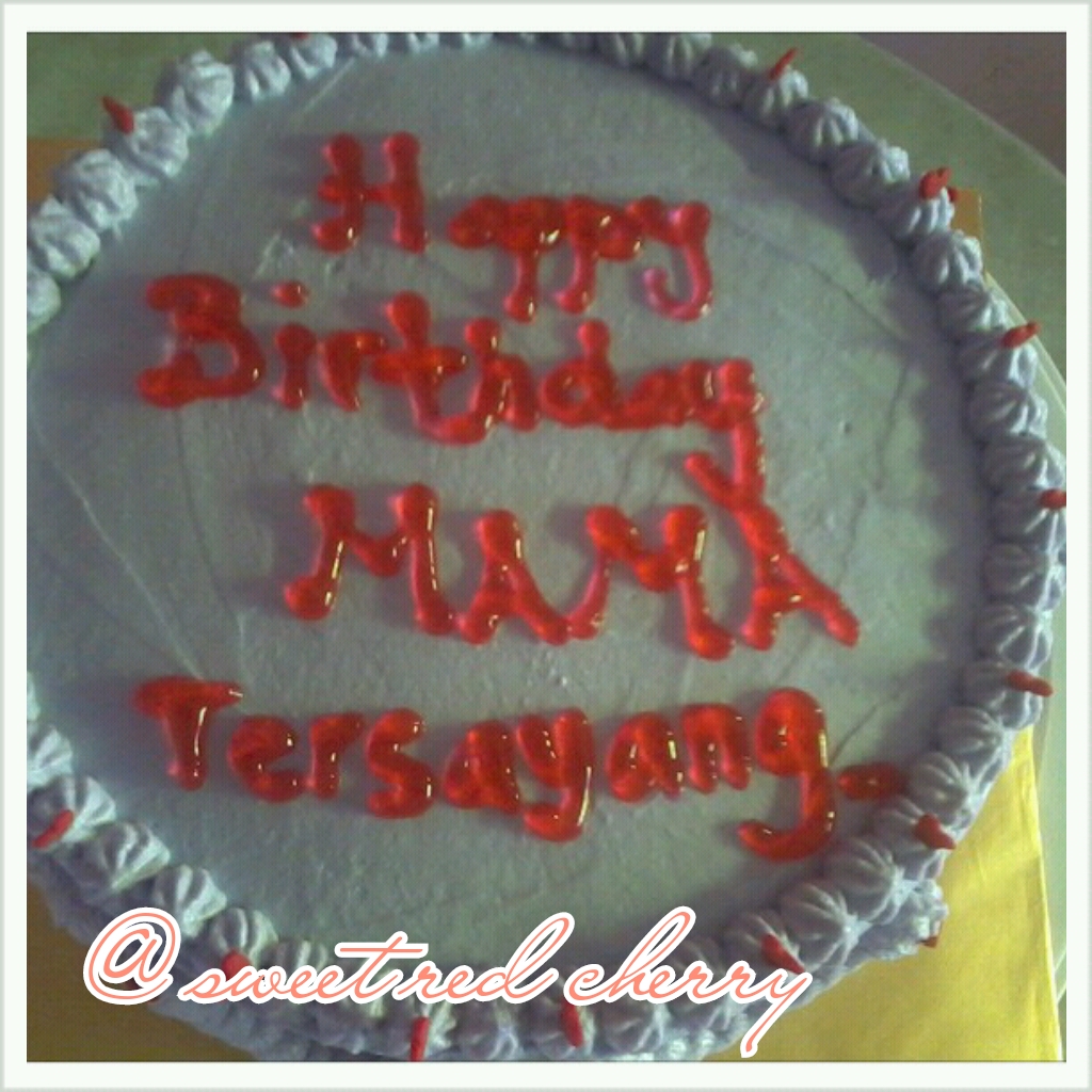 Sweet red cherry: KEK BIRTHDAY: YAM SPONGE CAKE ORDERED BY UCI