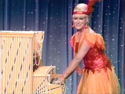 wacky tacky: wacky tacky icons: Jo Ann Castle