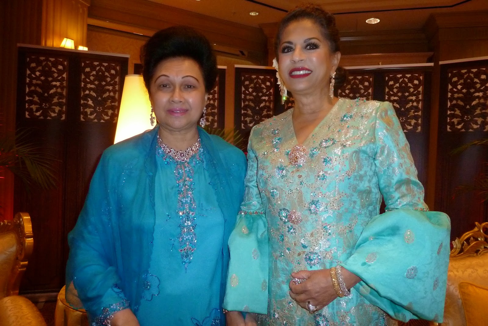 Kee Hua Chee Live!: PART 1---MALAM AMAL BERSAMA KDYMM SULTAN PAHANG AND ...