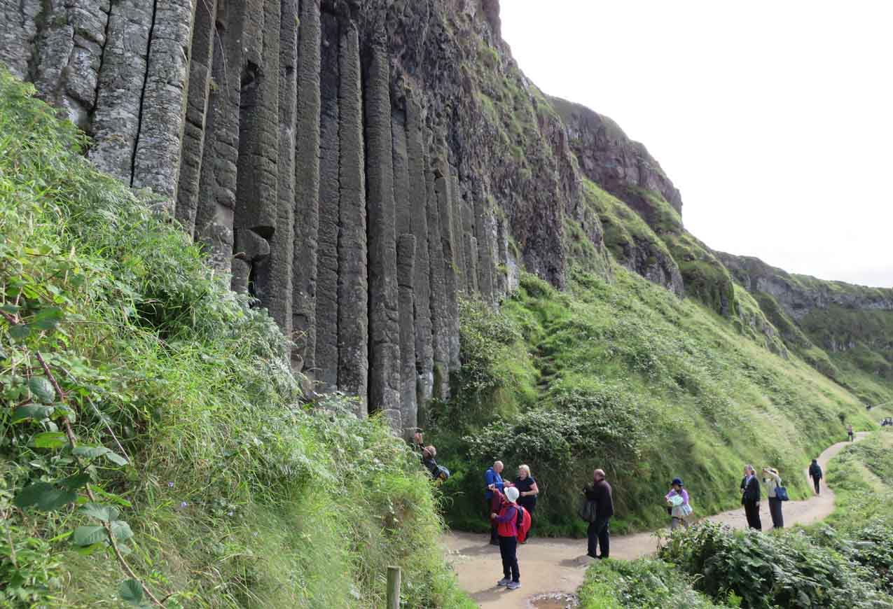 Alex and Bob`s Blue Sky Scotland: Giant's Causeway. Causeway Coast ...