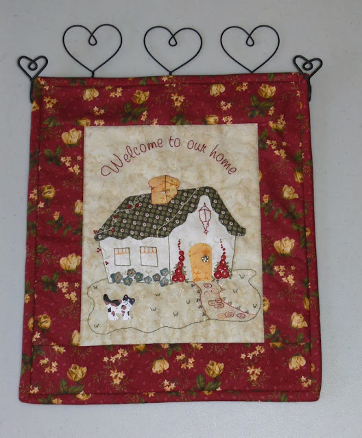Val Laird Designs - Journey of a Stitcher: Wall Quilts and Hangings