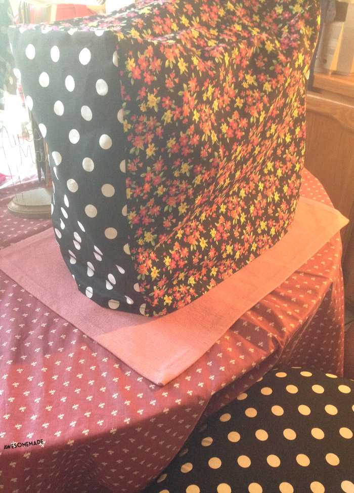 Awesome Made: Sewing Machine Cover