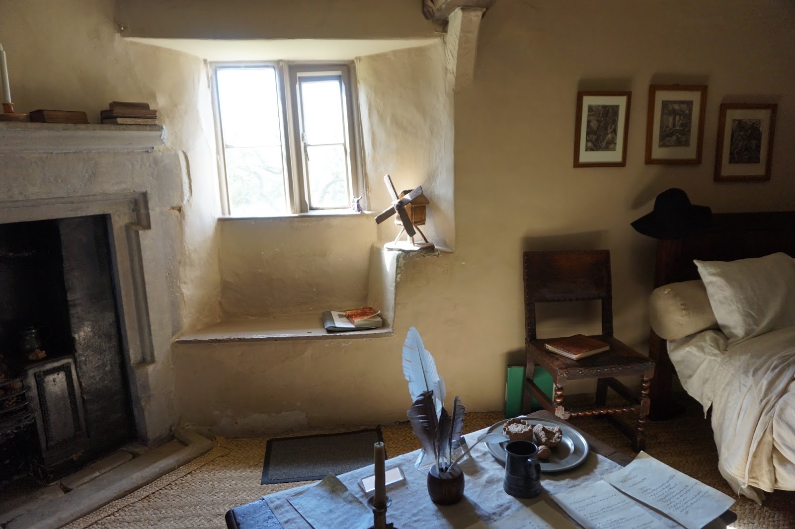 Mathematical History Tour (Plus): Sir Isaac Newton