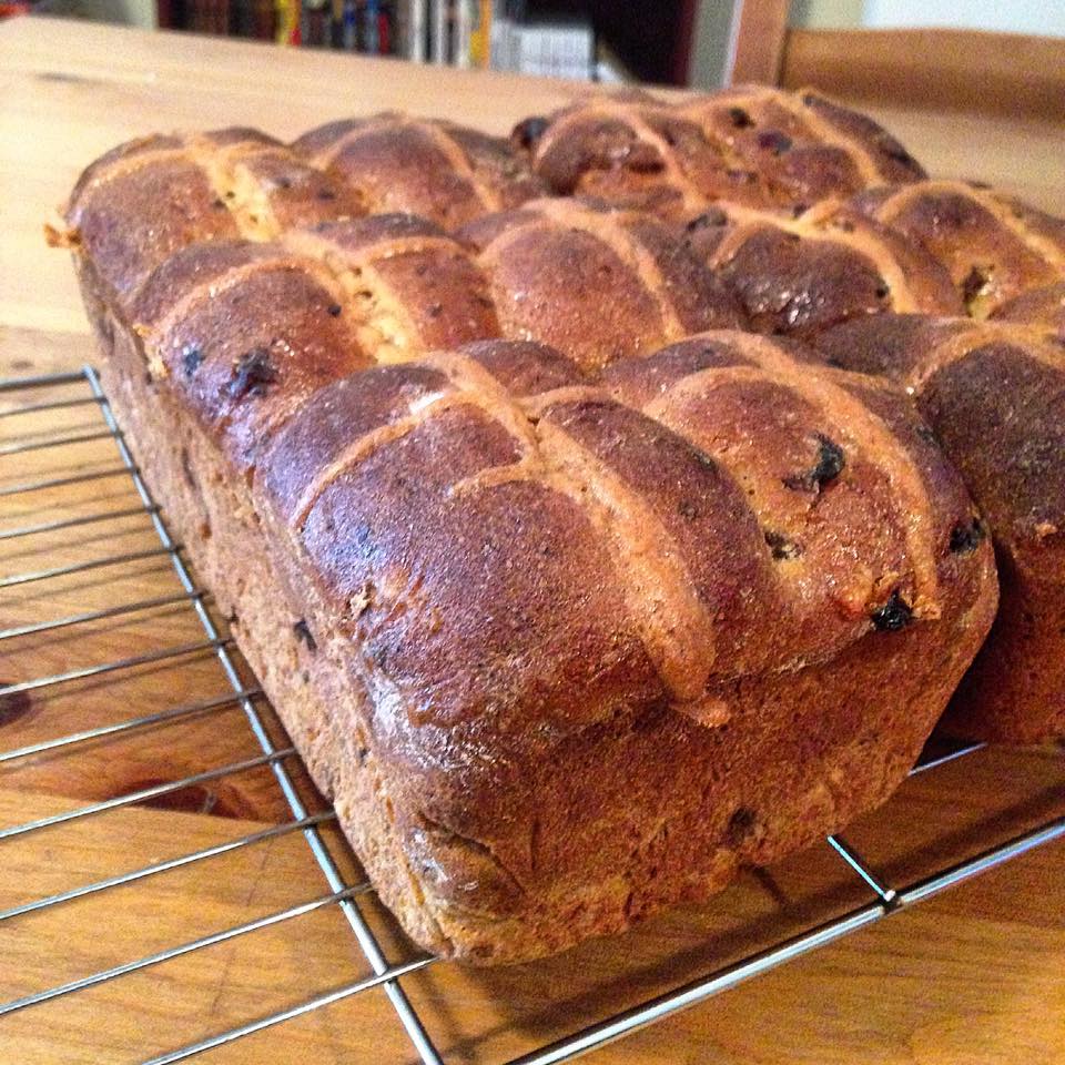 MATTYB BAKES: BOOZY HOT CROSS BUN LOAF