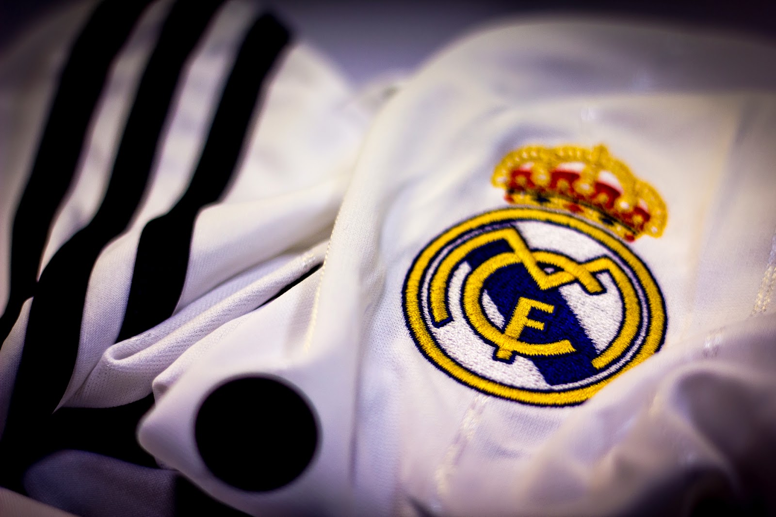IDN FOOTBALLCLUB WALLPAPER: Real Madrid Club Wallpaper