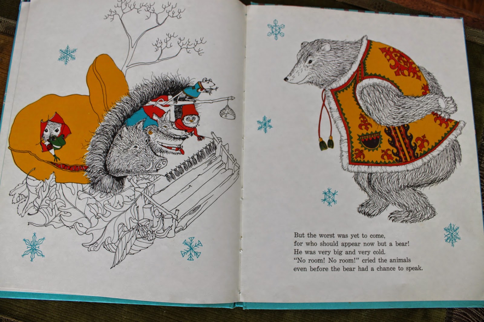 the marlowe bookshelf: The Mitten