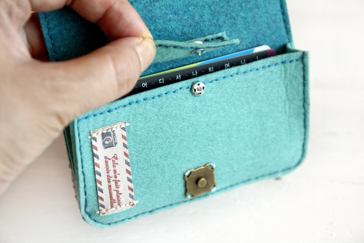 DIY Felt Wallet