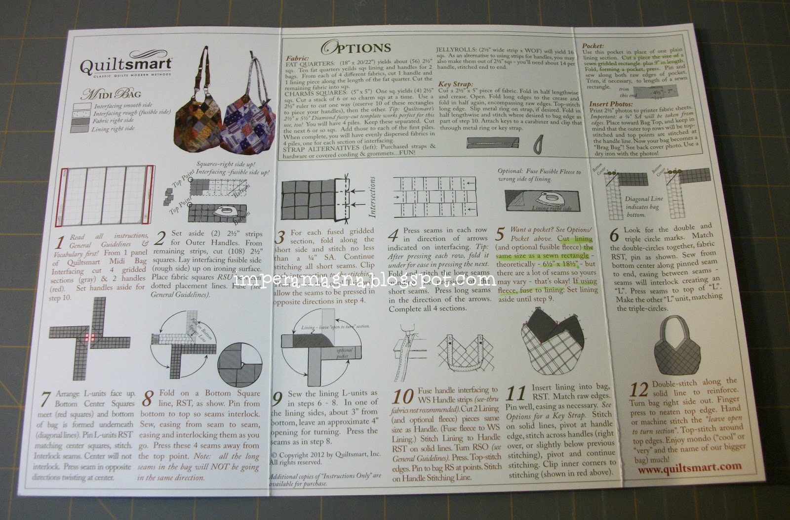 The Adventures of the Empress of the Universe: Midi Bag Adventure