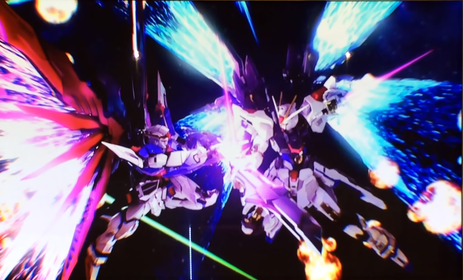 Destiny Gundam Vs Strike Freedom Gundam