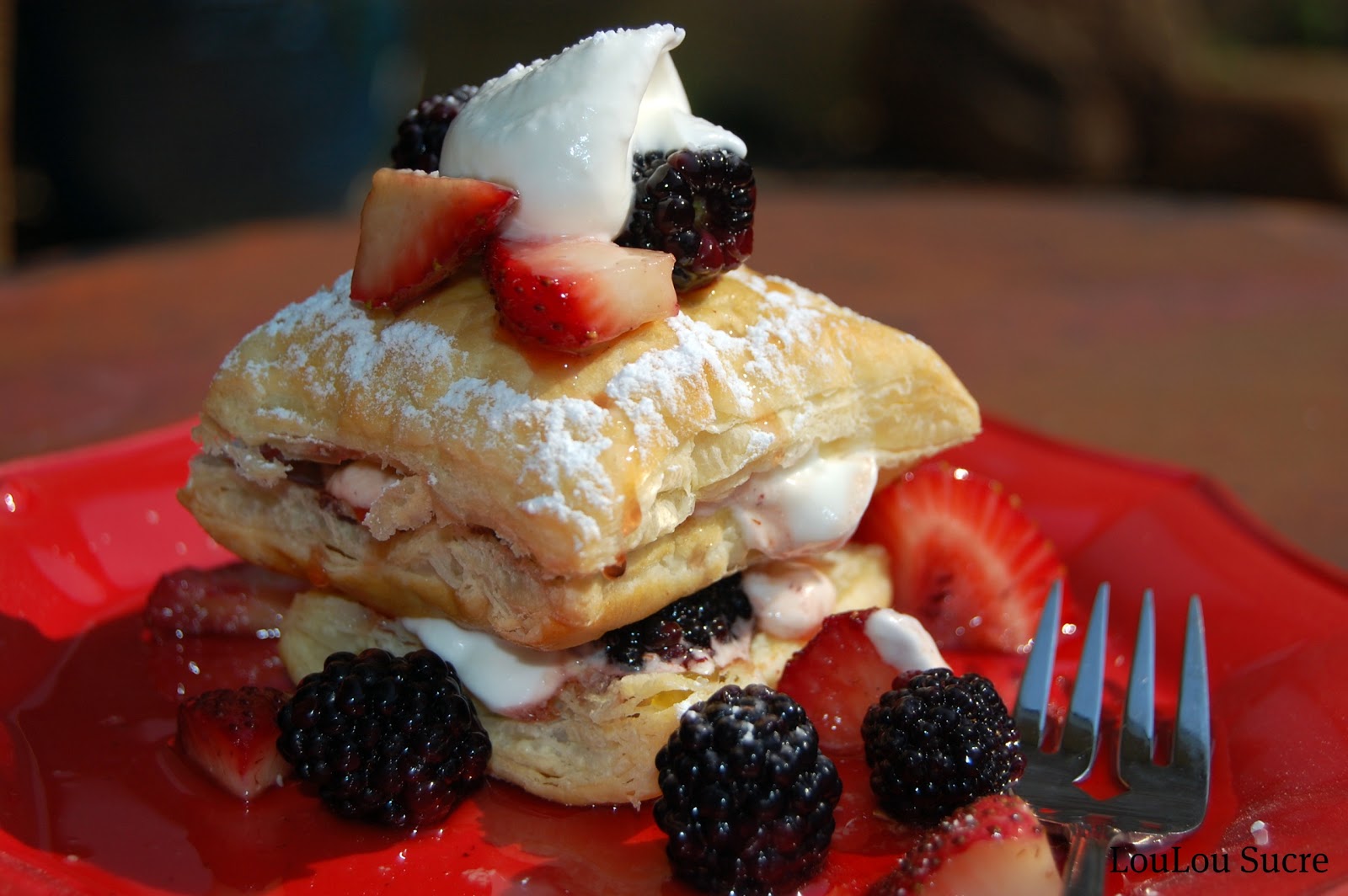 LouLou Sucre: Berry Napoleons