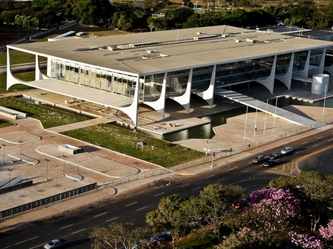 CENTRO DE PESQUISA E HISTÓRIA DE SÃO MANUEL: EDITORIALBLOG Sequestro do ...