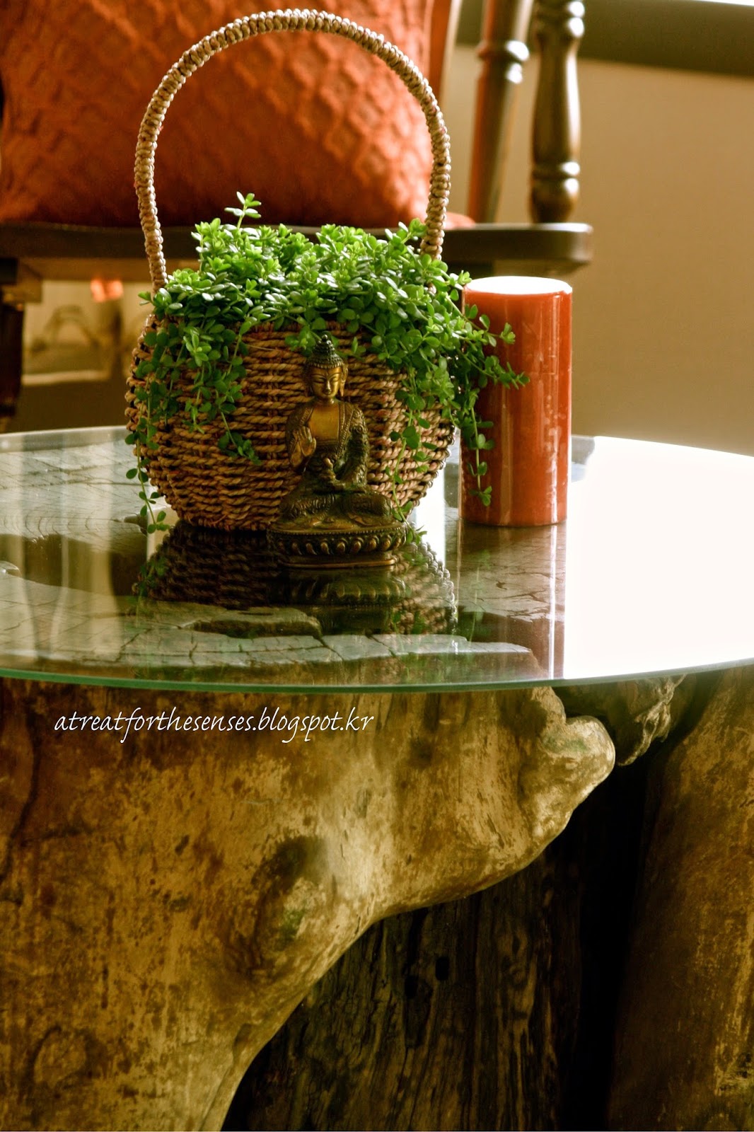 A treasure-trove of all things beautiful : The Buddha that watches over ...