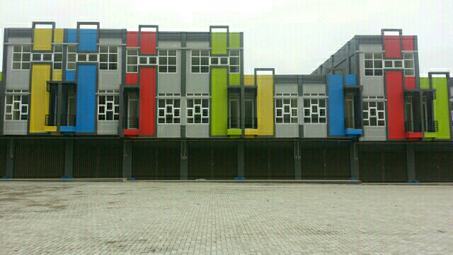 Rumah dan Ruko De Botanica: Ruko De Botanica - Sindang Barang, Bogor