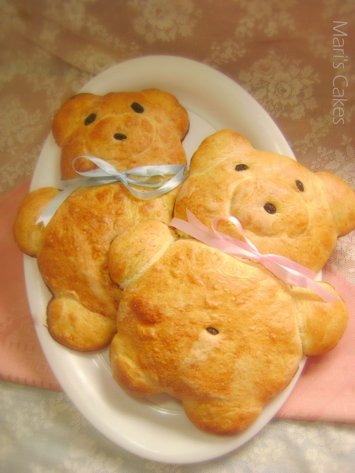 Teddy Bear Bread | Mari's Cakes (English)